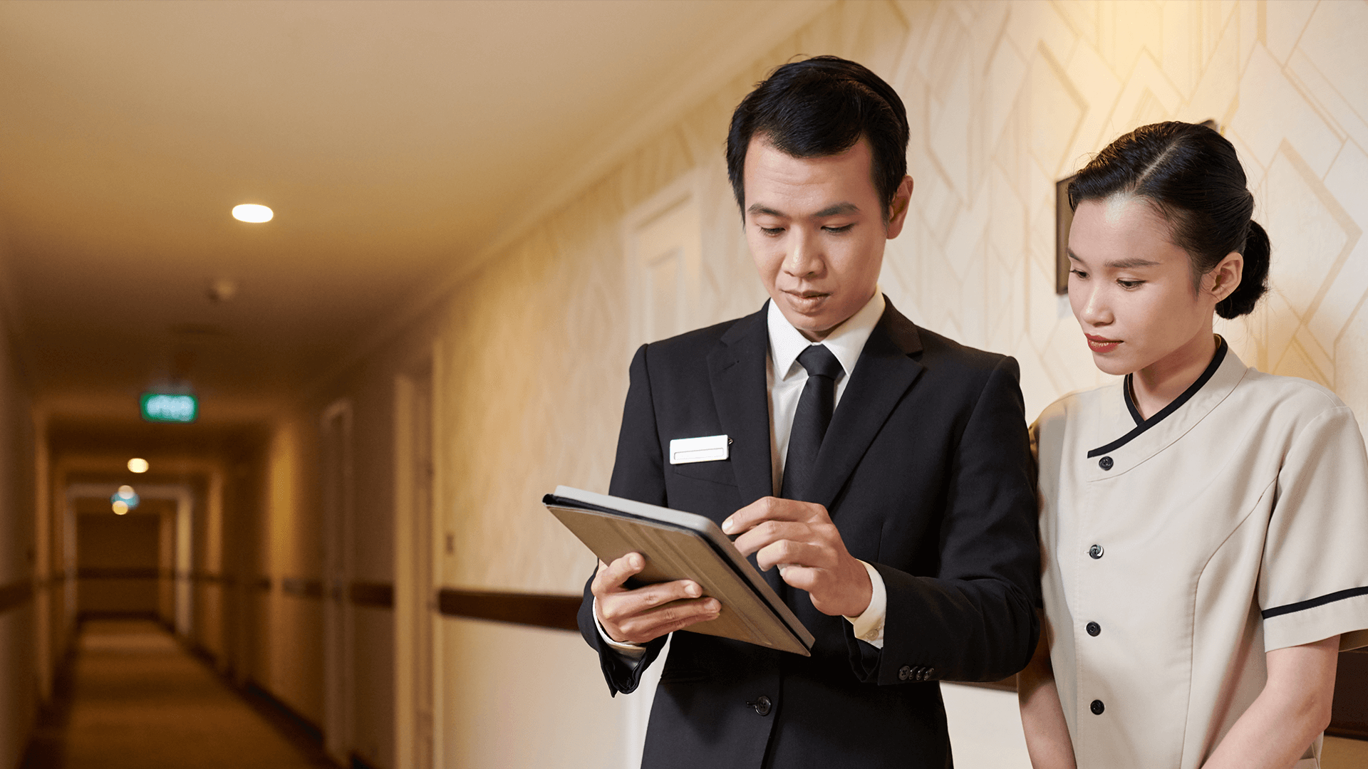 Essential Digital Compendium for Hospitality: Elevate Guest Experience ...